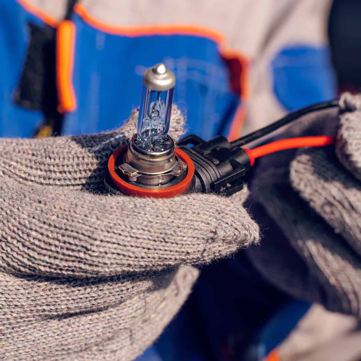 Se funde el foco del auto muy seguido » Automotriz Maver